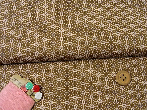 Asanoha Star Pattern on Brown (Length) 1＝0.25yard – Fabric Tales